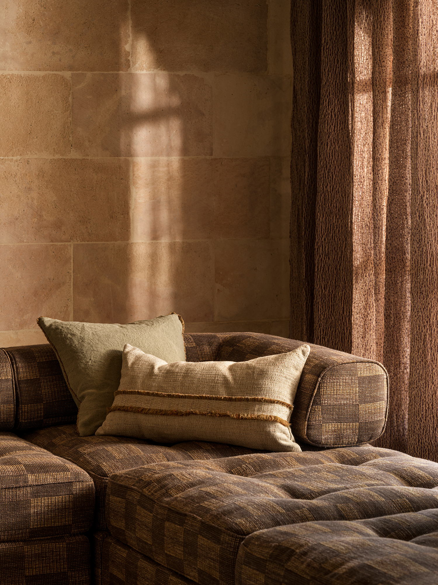 Ausarta | Designs of the Time