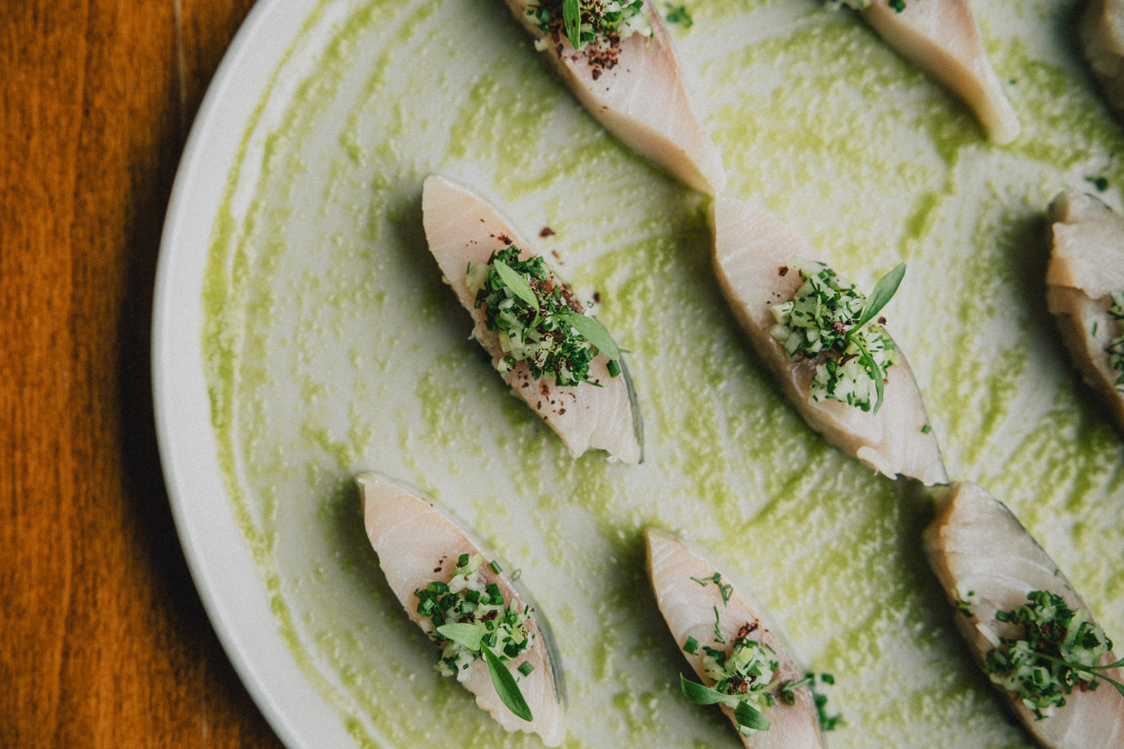 Food sharing restaurant in Liège. Discover YUST! | YUST