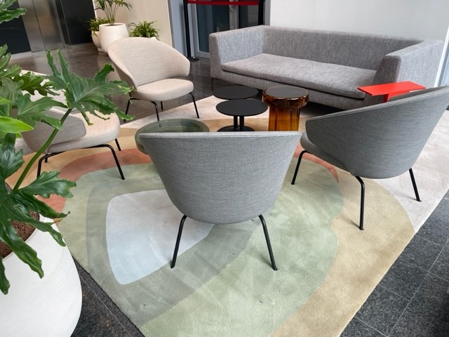 Limited Edition: High-end & custom-made rugs